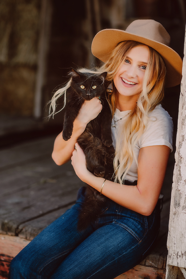 Jaye | Traveling Class of 2021 » Almota Roses